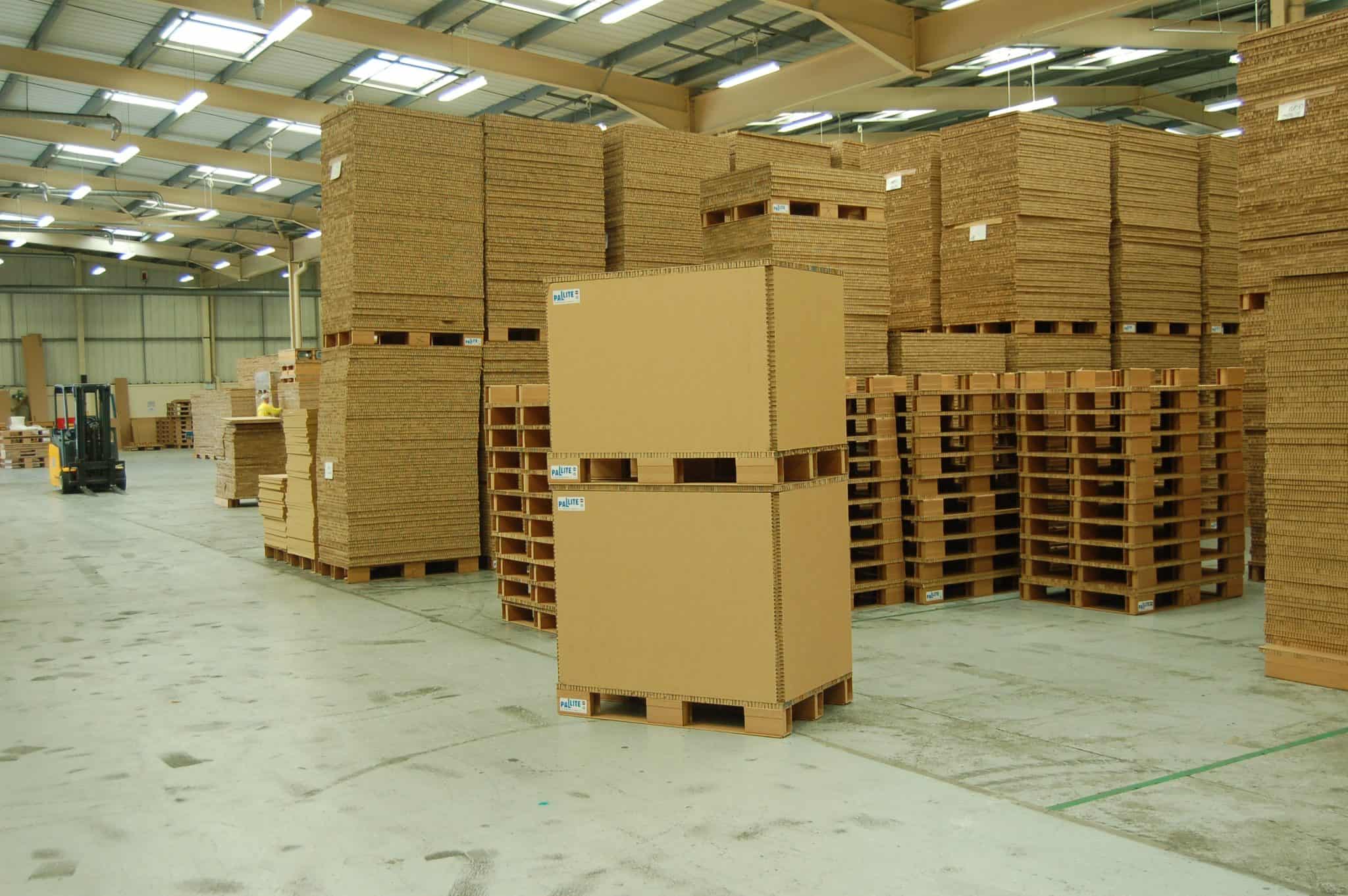Paper vs Wood vs Plastic Shipping Crates: Which Is Best? | Pallite Group