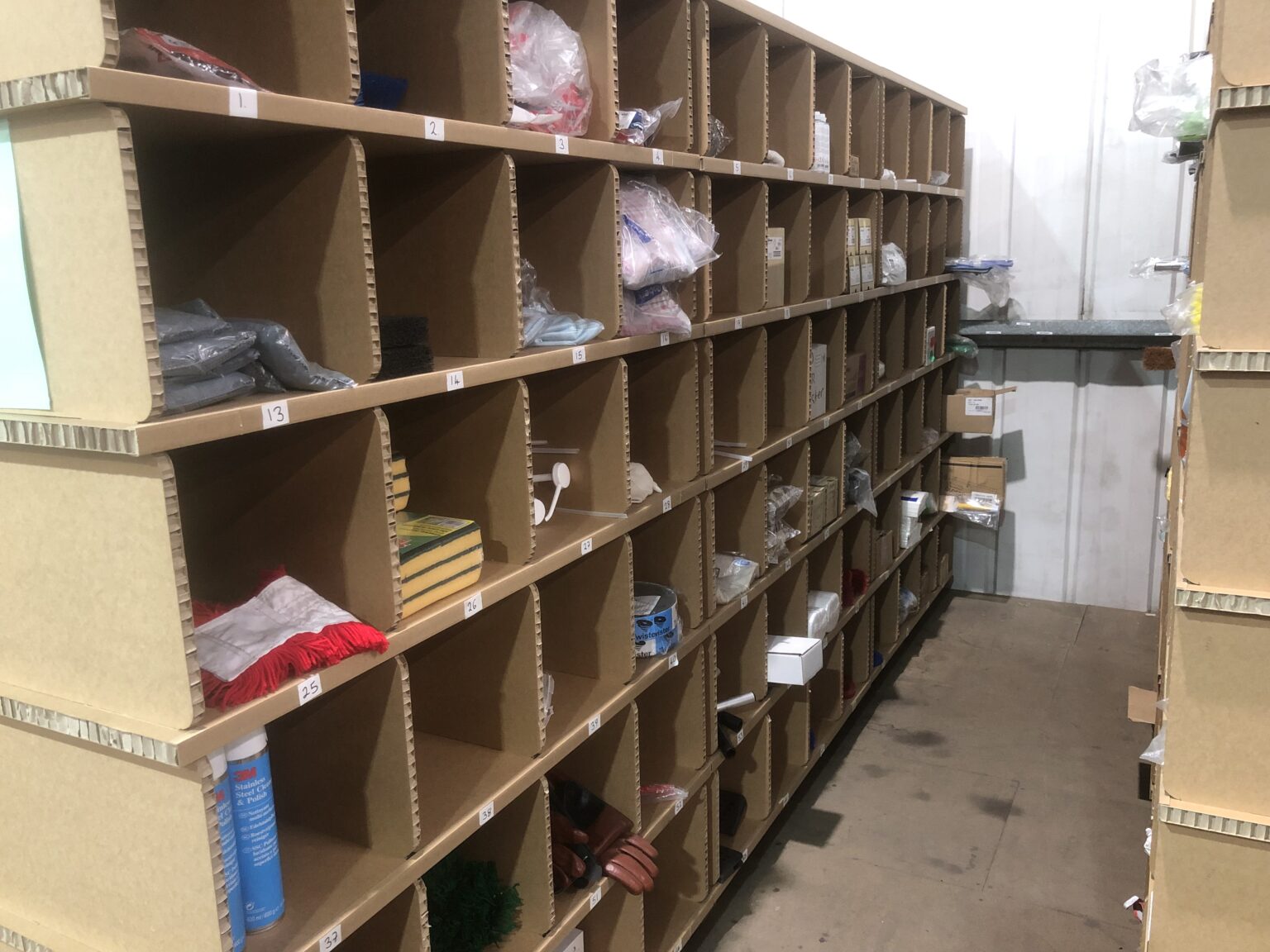 PIX is the best option for warehouse apparel storage | PALLITE