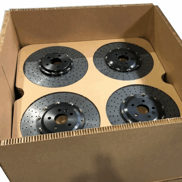 Custom shipping crate for the automotive industry | Pallite Group