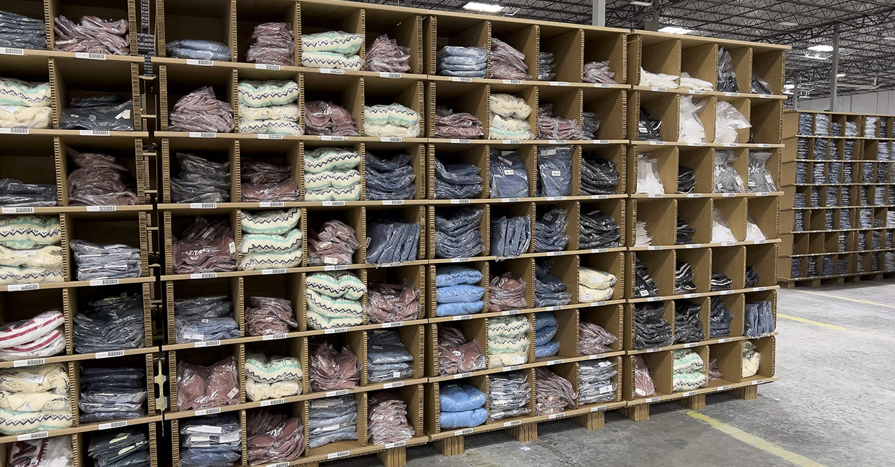 How to Store Clothes in a Warehouse: Save Time, Space and Money ...